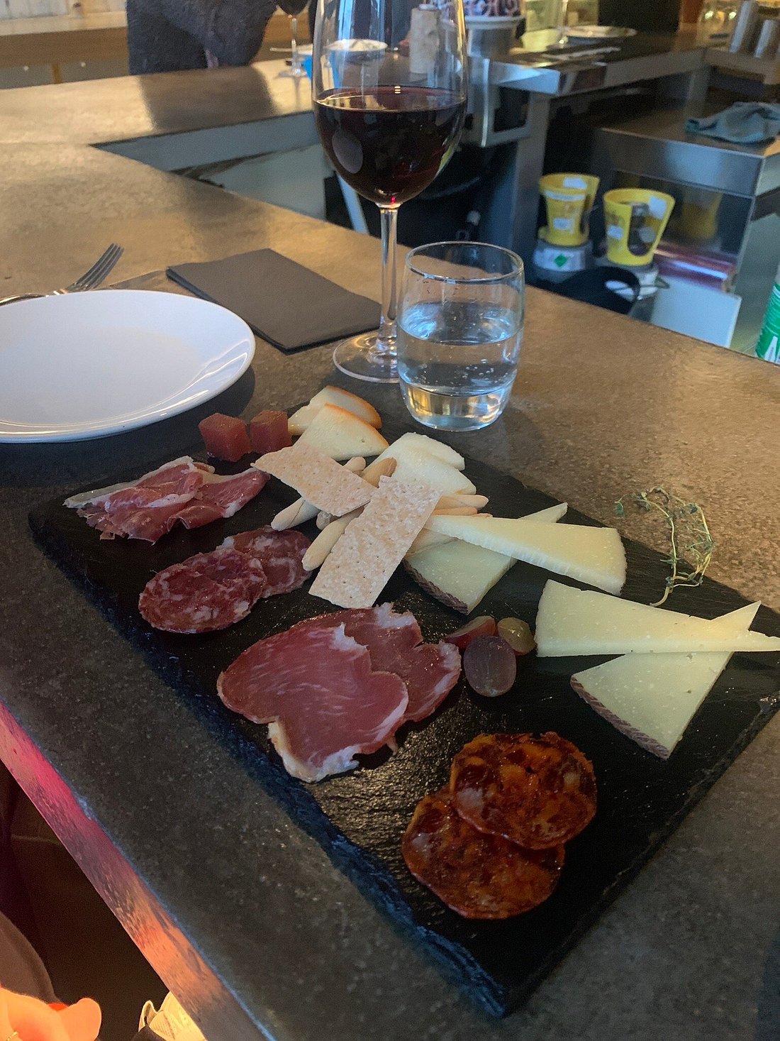 Spanish Restaurant Menu – Llerena, Islington, London